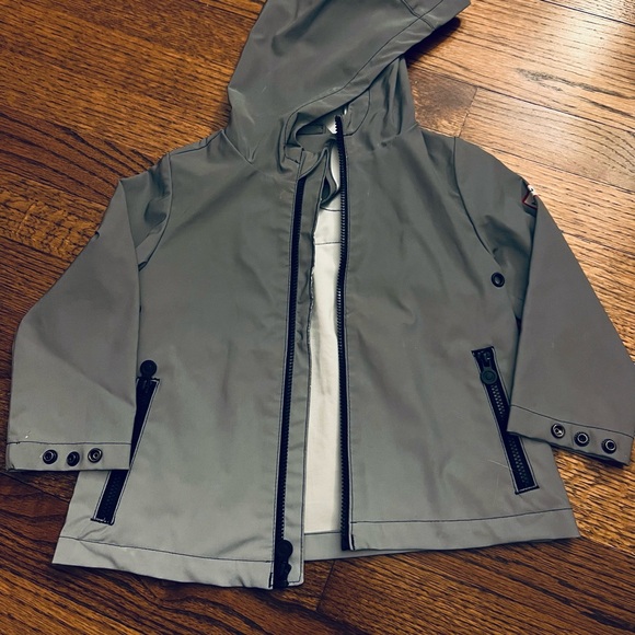 Hunter | Jackets & Coats | Hunter Gray Raincoat With Hood And ...